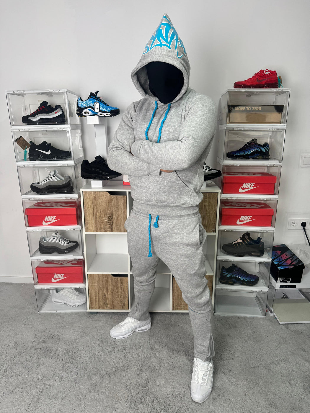 SYNA WORLD – 𝐑𝐎𝐏𝐀 𝐏𝐑𝐈𝐌𝐄