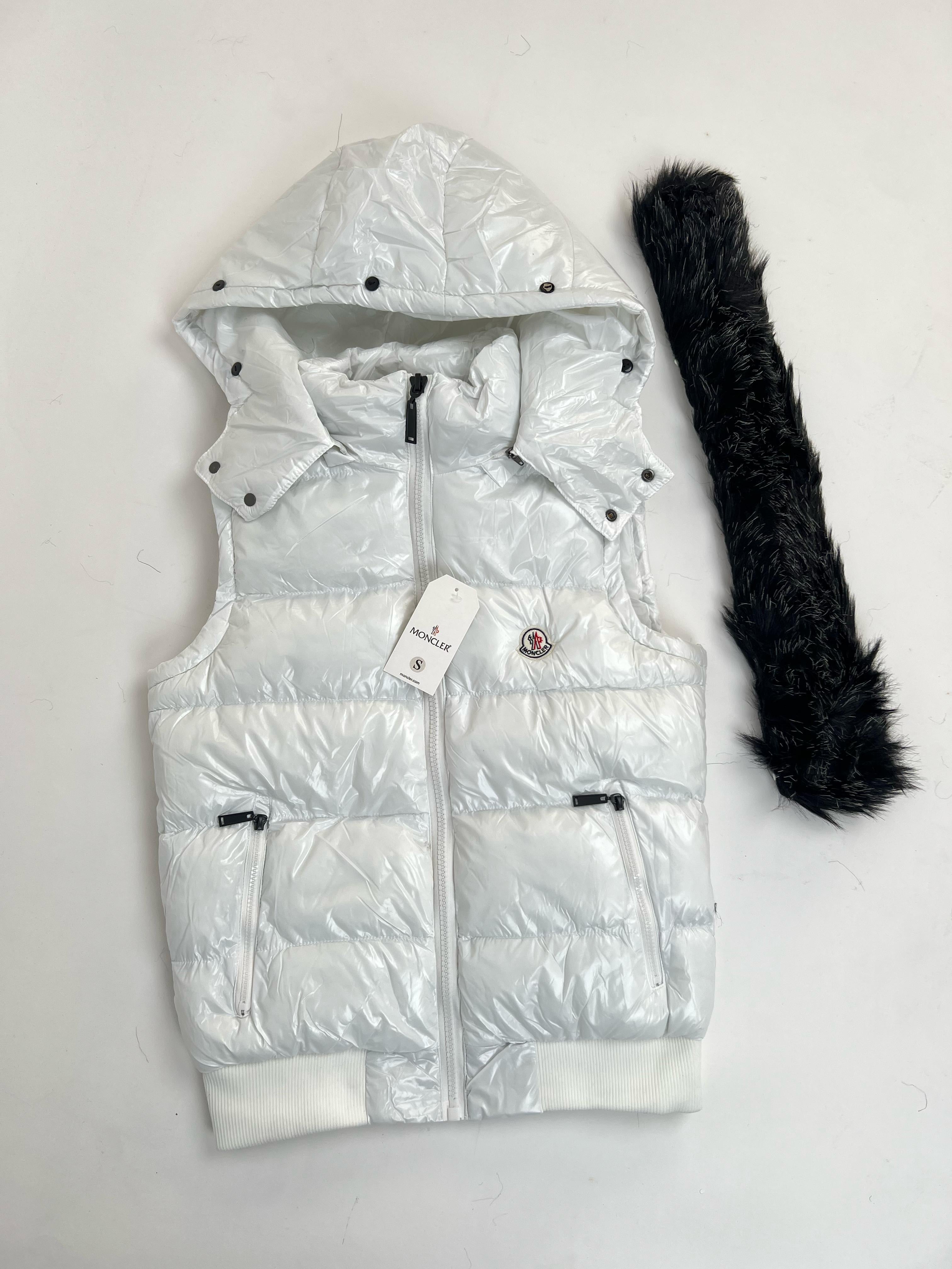 CHALECO MONCLER - BLANCO – 𝐑𝐎𝐏𝐀 𝐏𝐑𝐈𝐌𝐄